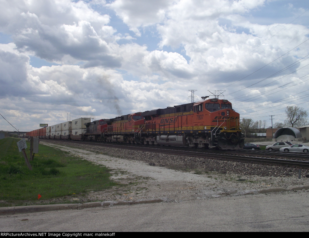 BNSF 7807